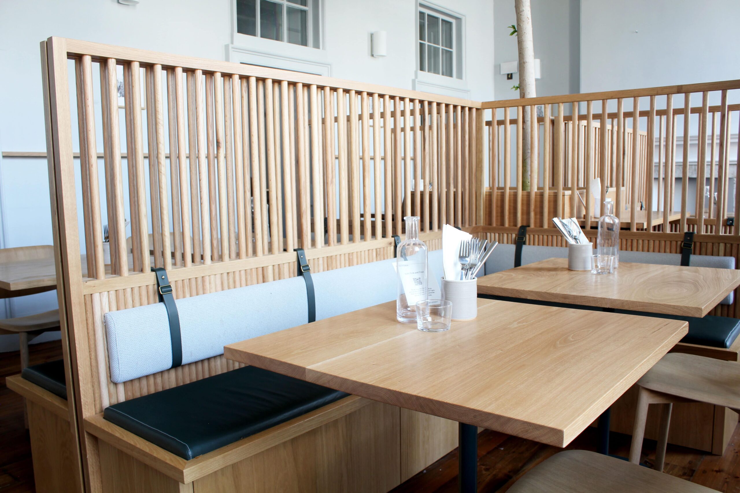 Booth Seating – Complete Contract Furniture