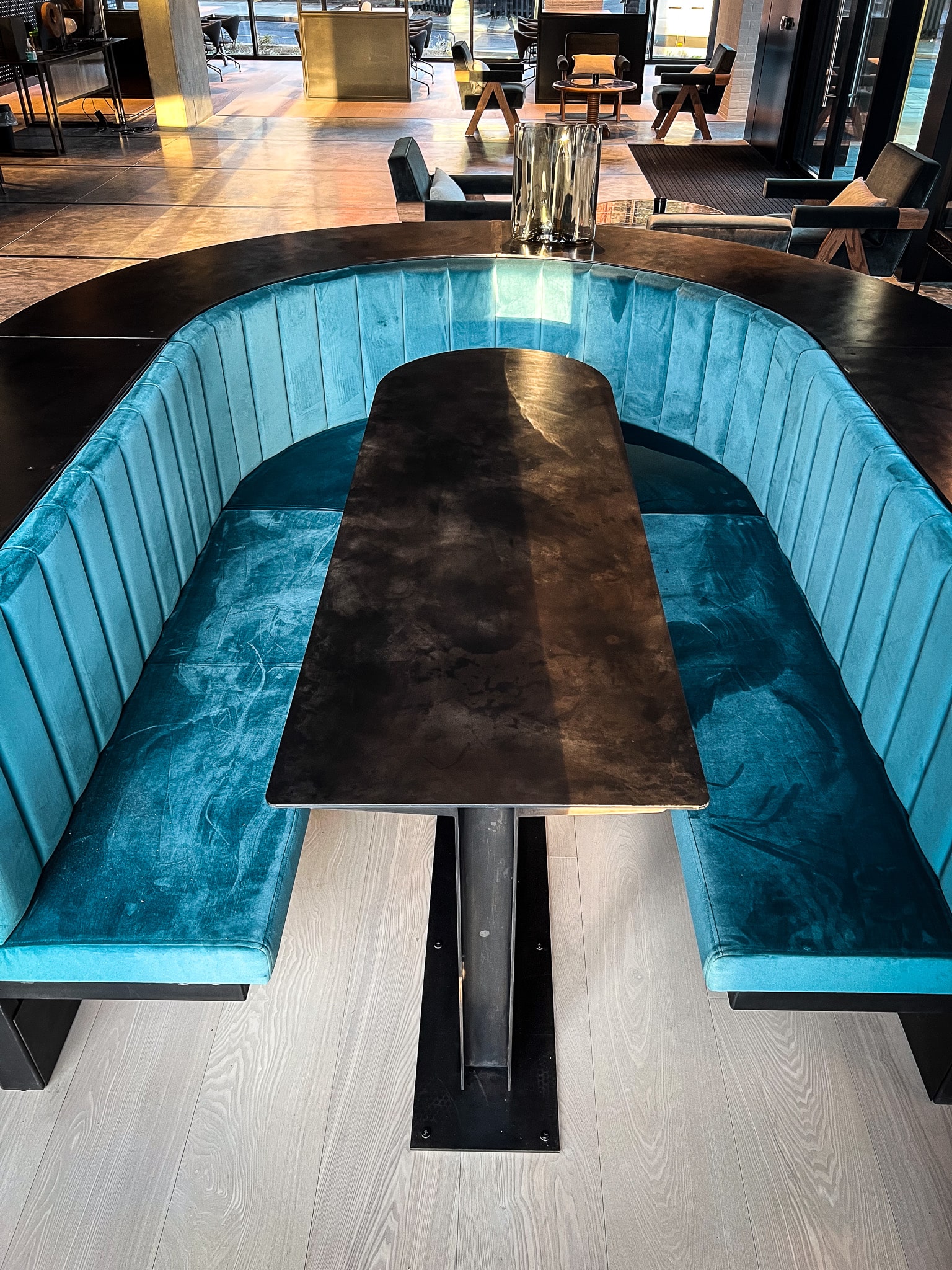 Booth Seating – Complete Contract Furniture